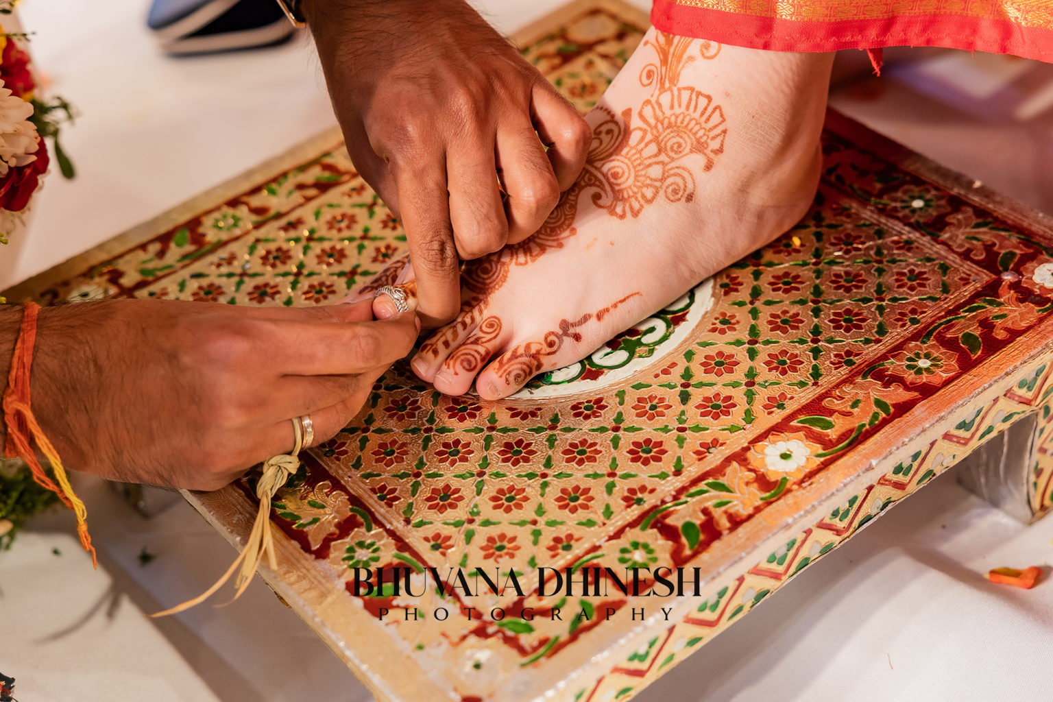Henna Posing Ideas by Top Indian Wedding Photographer