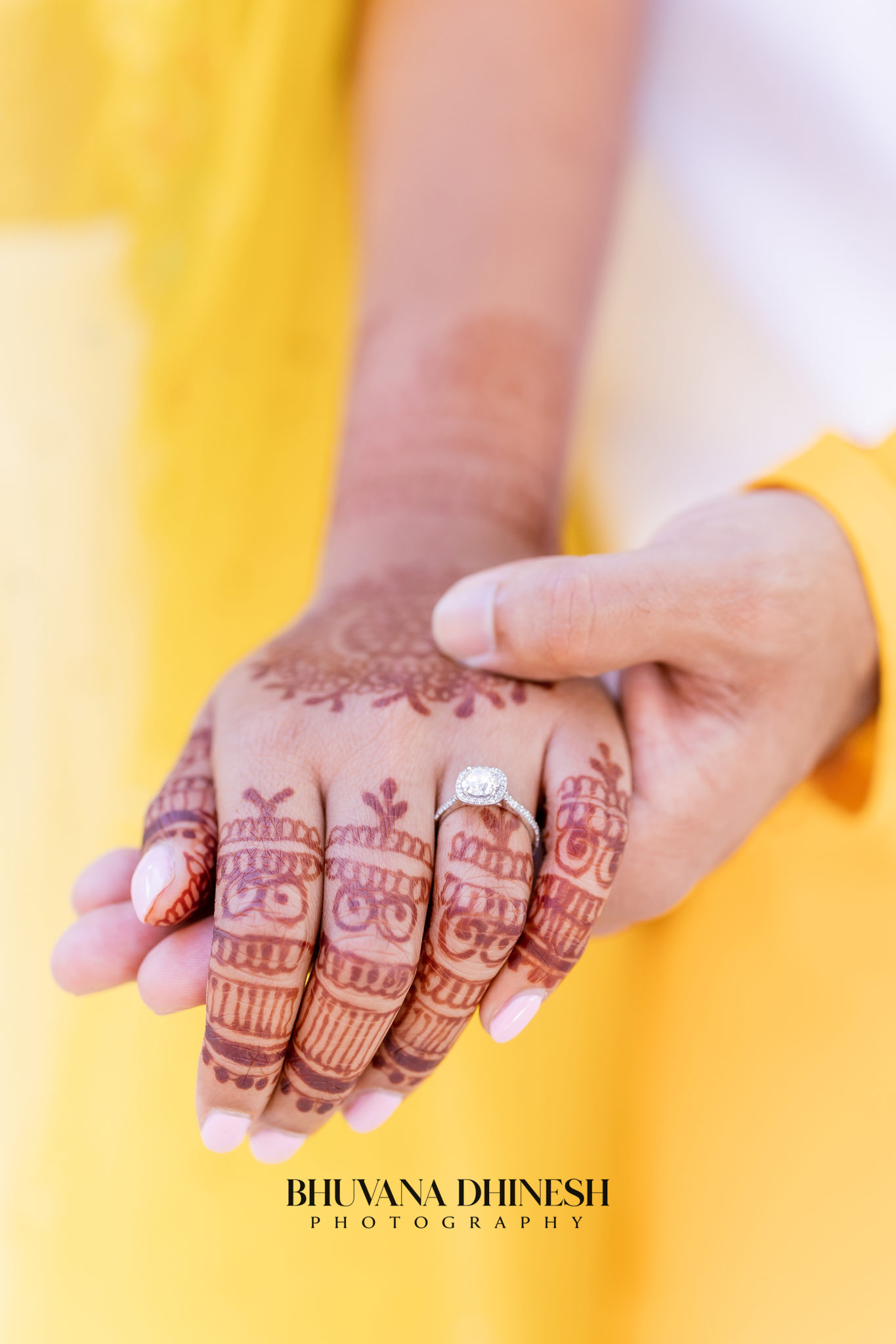 Henna Posing Ideas by Top Indian Wedding Photographer