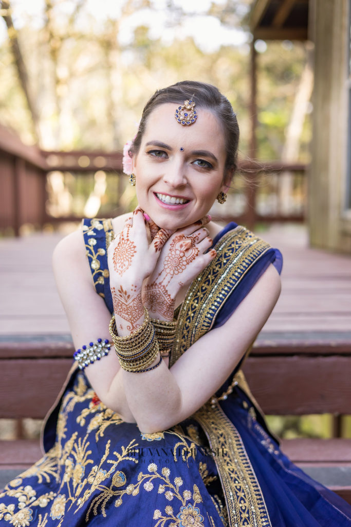 Henna Posing Ideas by Top Indian Wedding Photographer